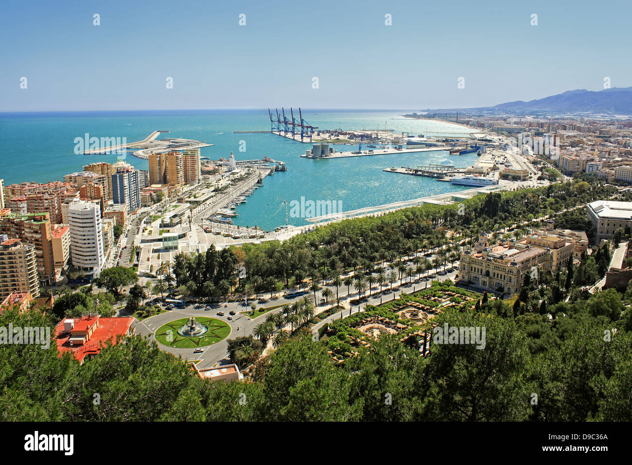 Malaga buildings hi-res stock photography and images - Alamy