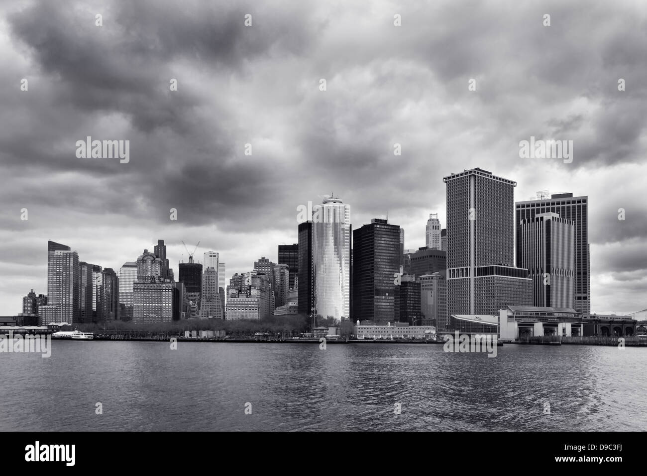 Storm lower manhattan hi-res stock photography and images - Alamy