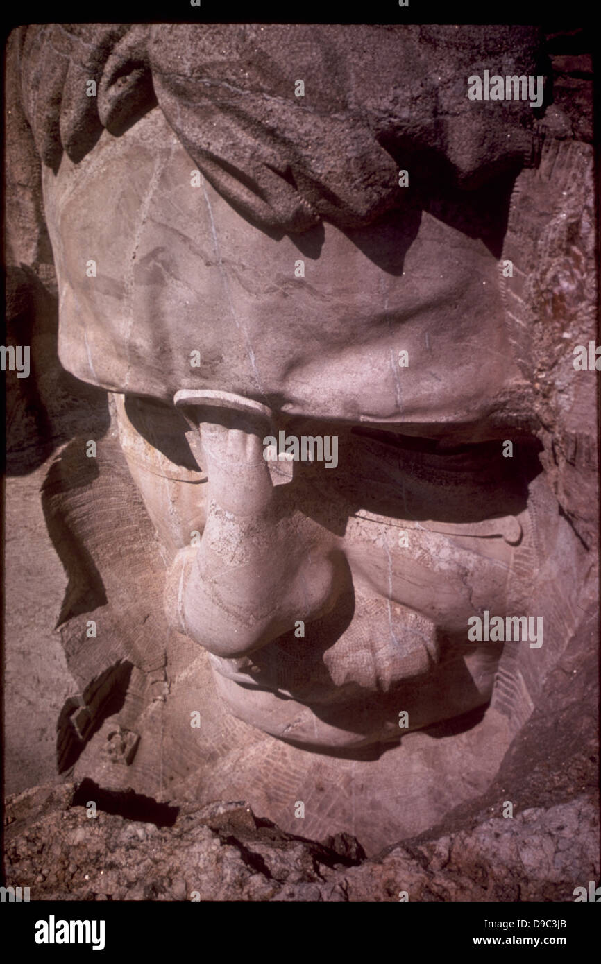 Mount Rushmore National Memorial in South Dakota features the ...