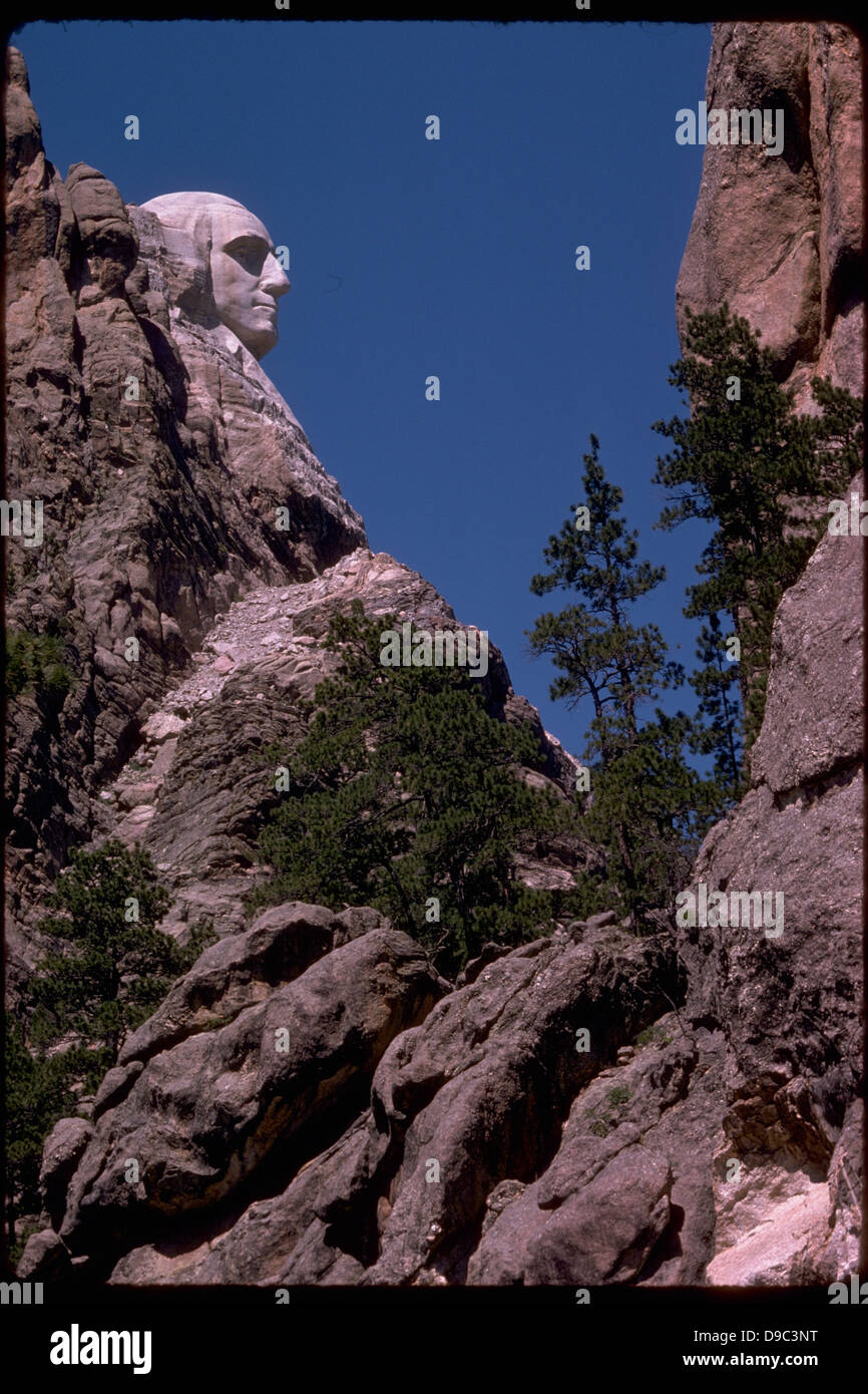 Mount Rushmore National Memorial in South Dakota features the colossal ...