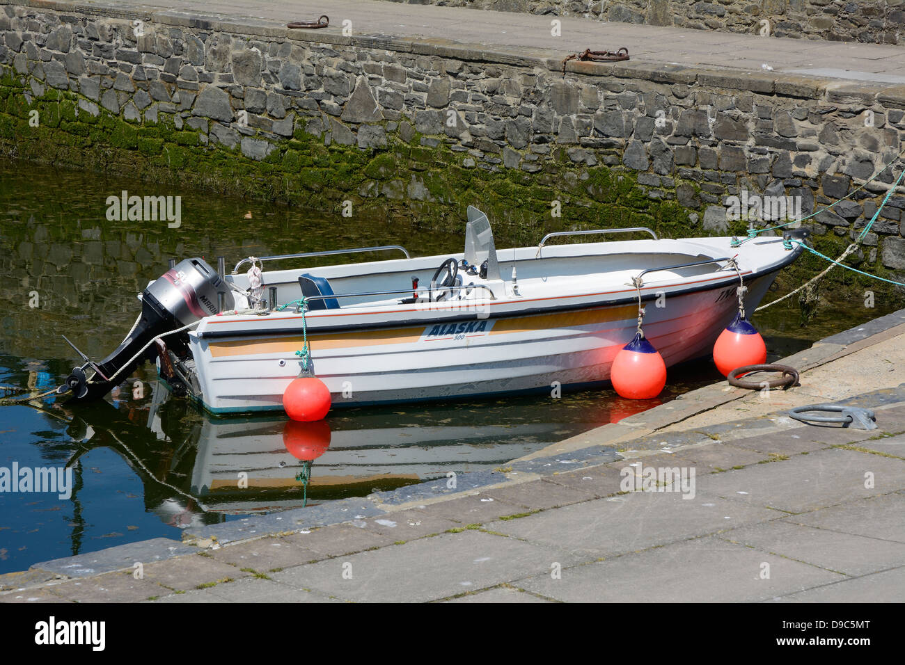 SMALL OUTBOARD POWERED LEISURE BOAT Stock Photo - Alamy