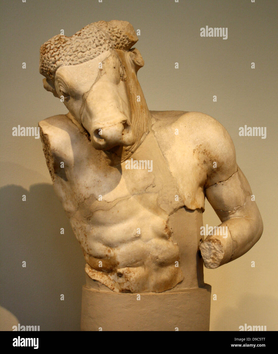 Minotaur hi-res stock photography and images - Alamy