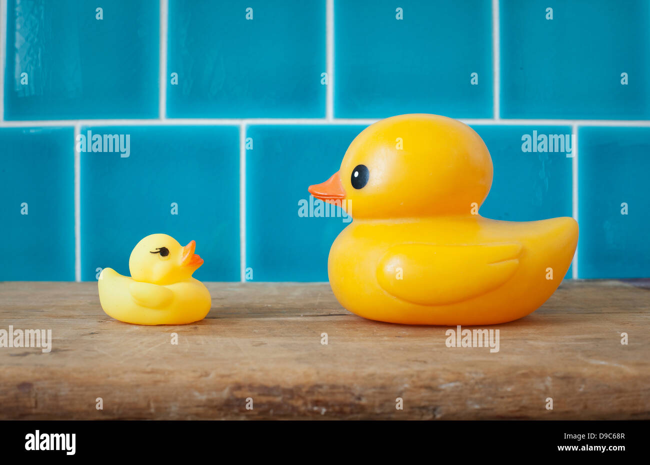 Two rubber ducks Stock Photo - Alamy Two rubber ducks Stock Photo - Alamy