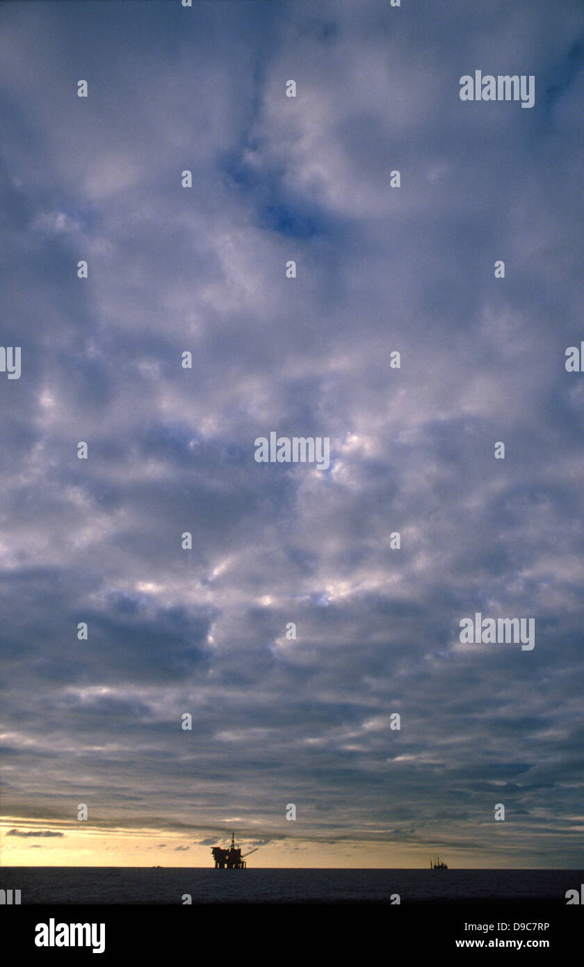 Brent field oil rig hi-res stock photography and images - Alamy
