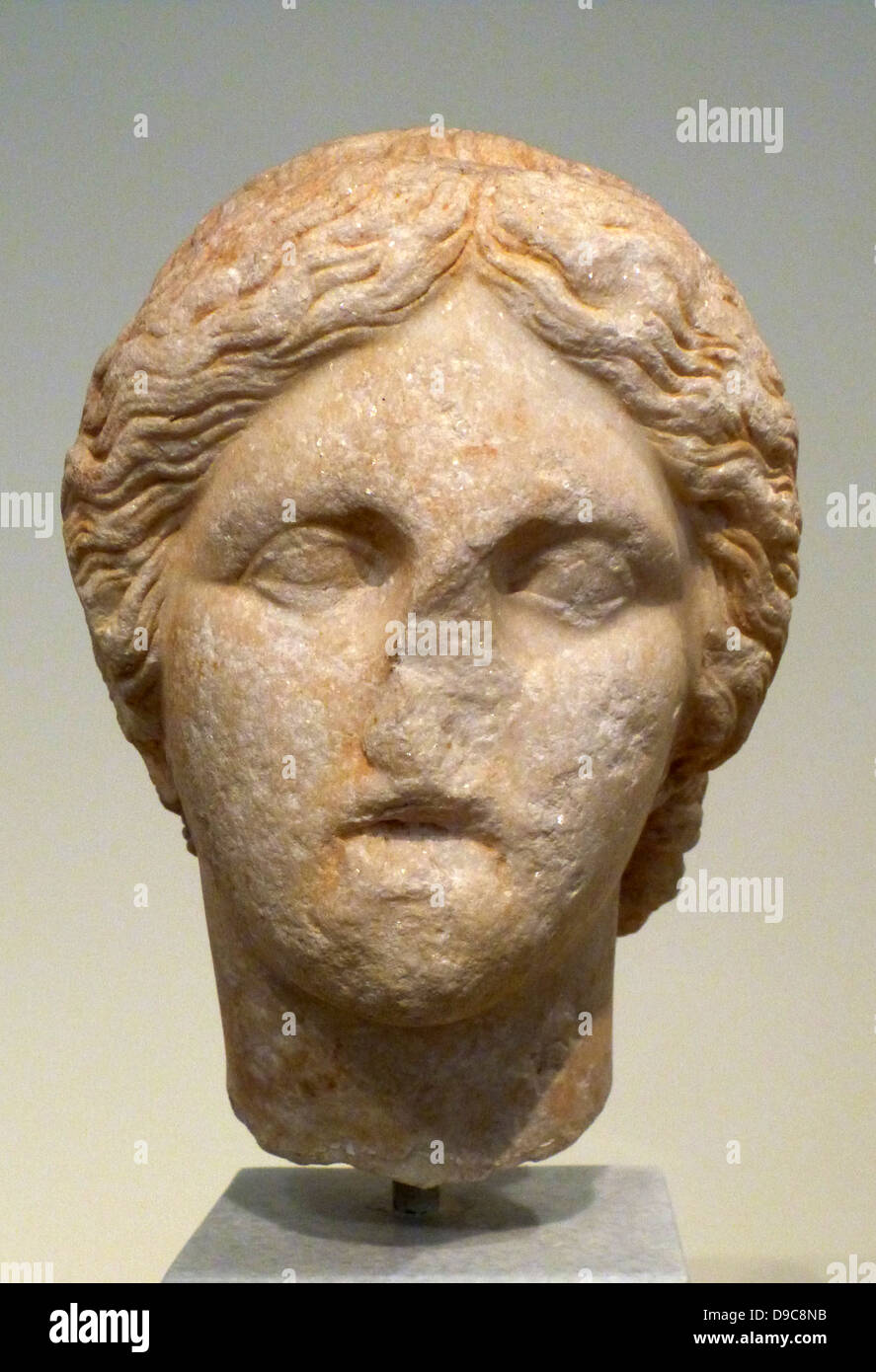 Artemis Statue Sculpture Ancient High Resolution Stock Photography and ...