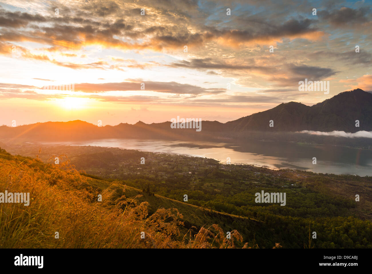 Beautiful lake bali hi-res stock photography and images - Alamy