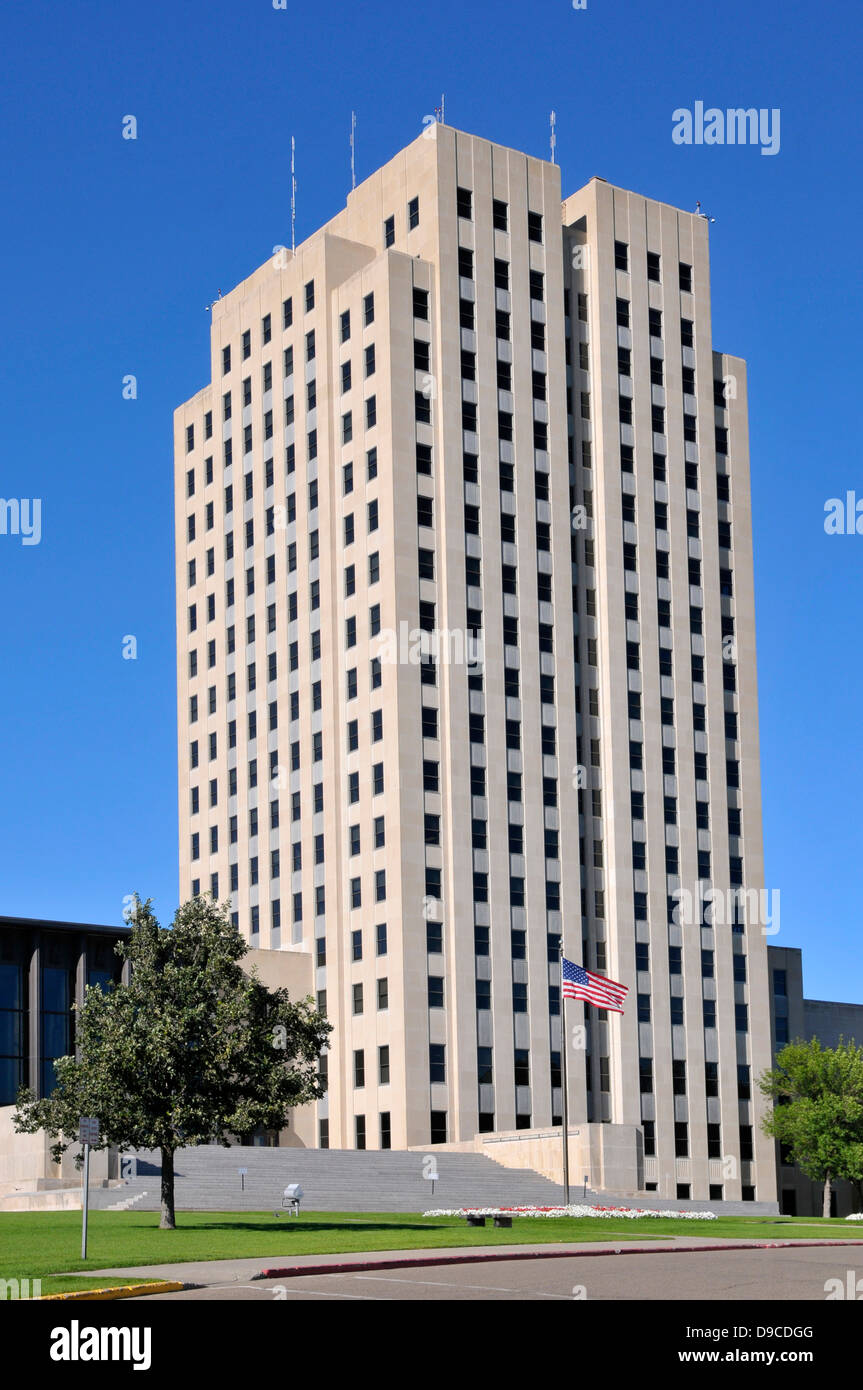 North Dakota State Capitol Bismarck ND Stock Photo - Alamy
