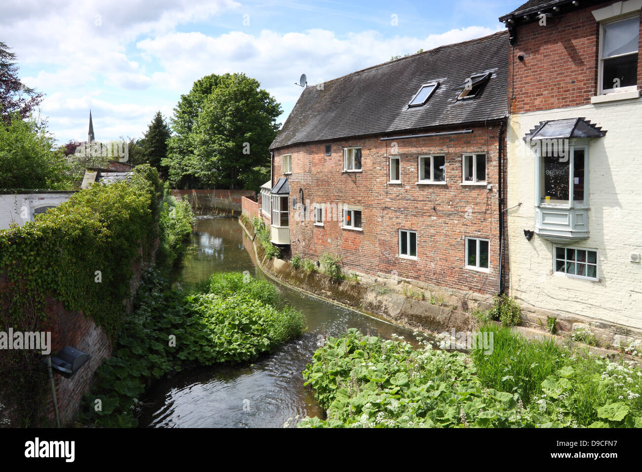 Henmore Brook, river flowing through the market town of Ashbourne ...