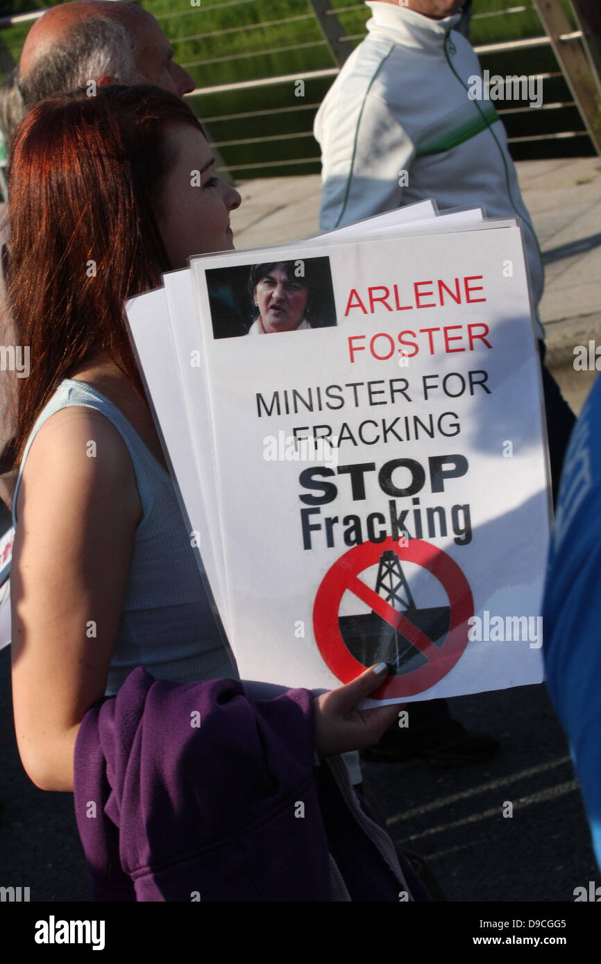 Arlene foster fracking poster hi-res stock photography and images - Alamy