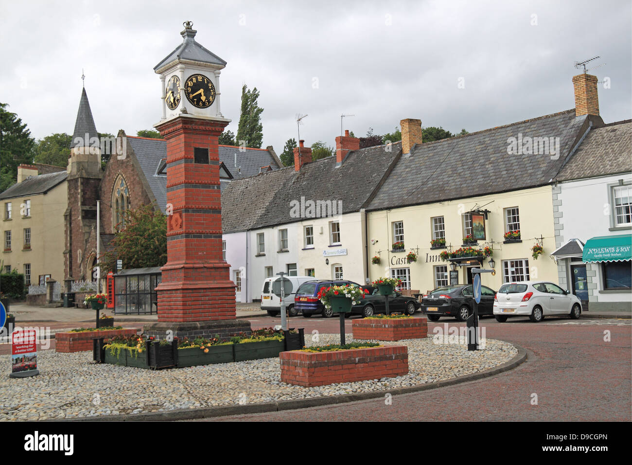 Clock tower and Castle Inn on Twyn Square, Usk, Monmouthshire, Gwent ...