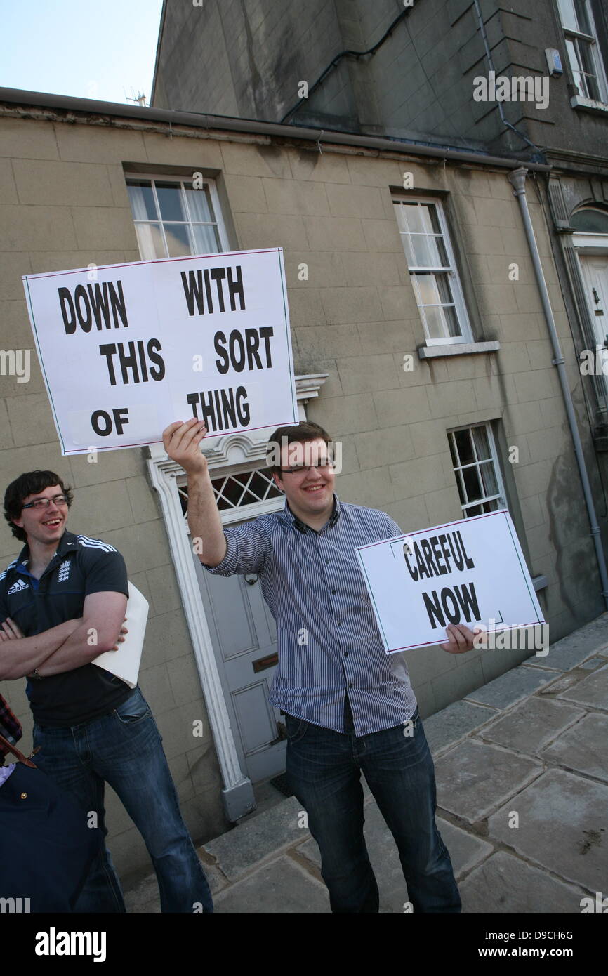 Down with this sort of thing hi-res stock photography and images - Alamy