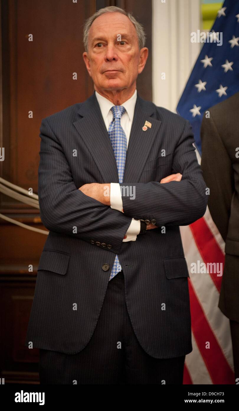 Manhattan, New York, USA. 17th June, 2013. Mayor MICHAEL BLOOMBERG ...
