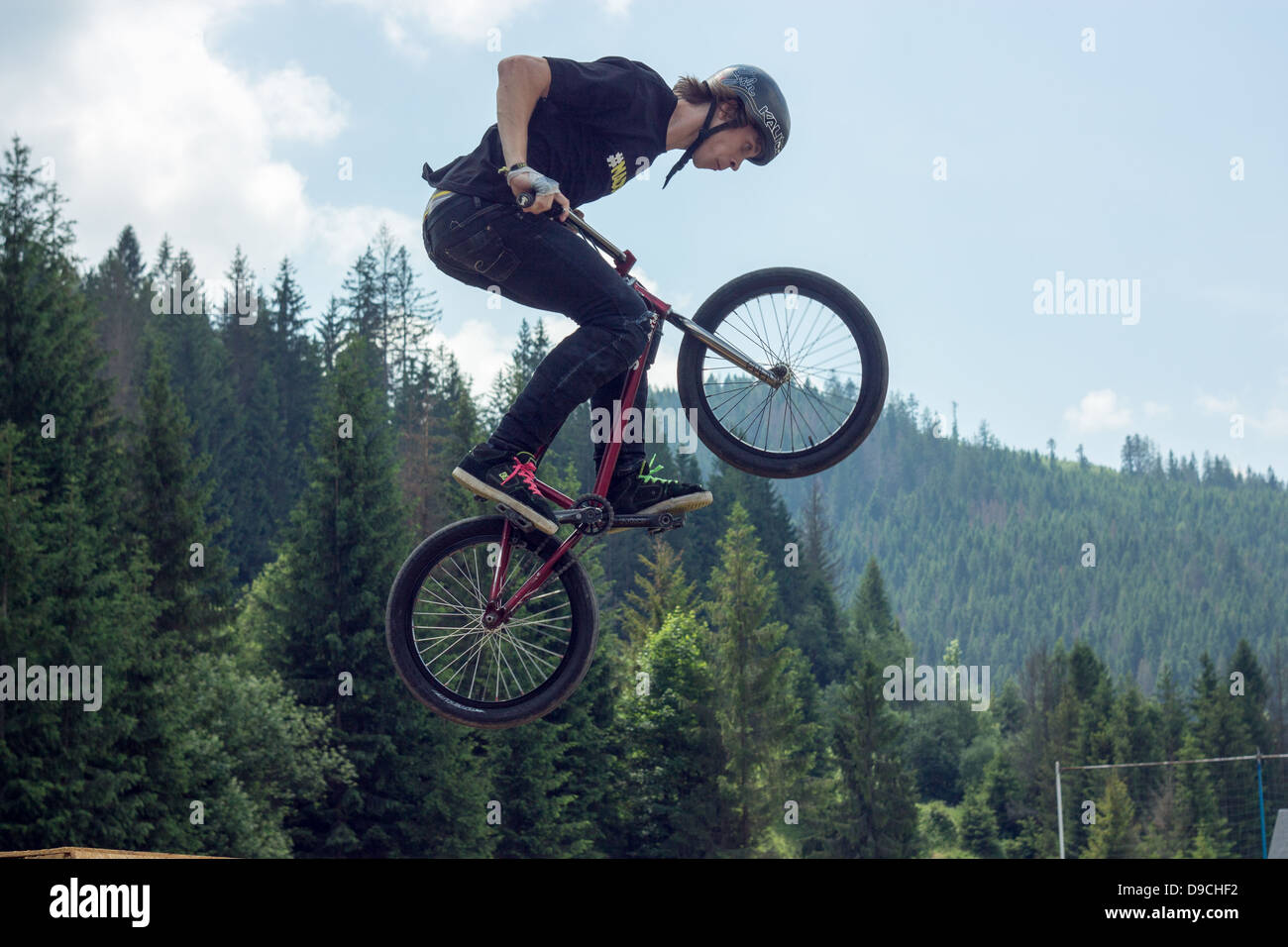 Flying wheels hi-res stock photography and images - Alamy