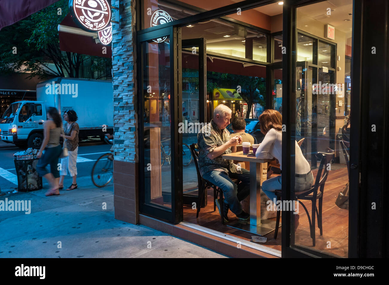 Open air cafe tea coffee house bleecker street hi-res stock photography ...