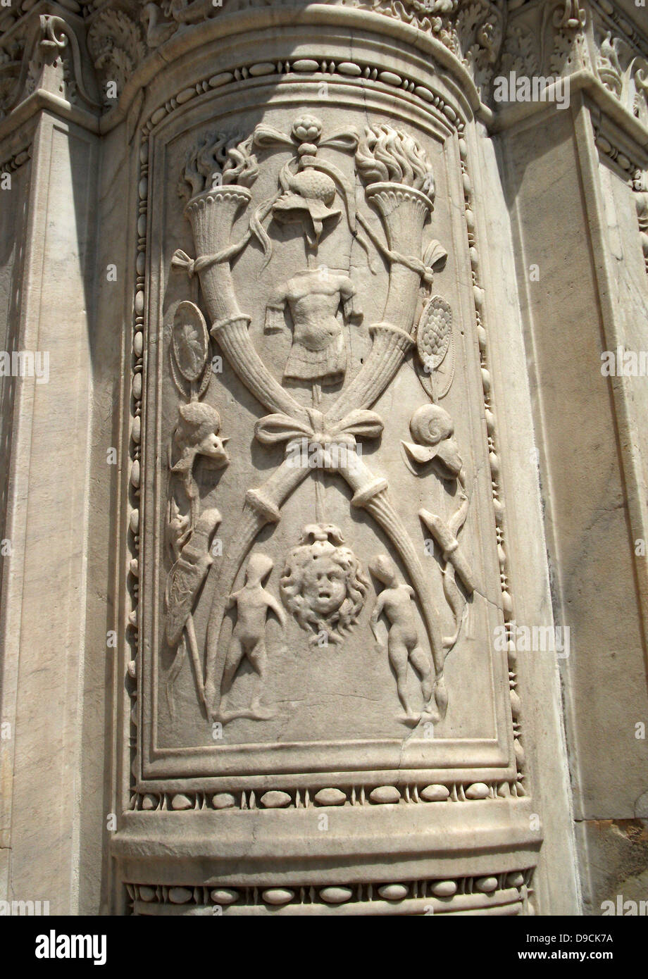 Detail of the Doge's Palace Courtyard, Venice. Built in Venetian Gothic ...