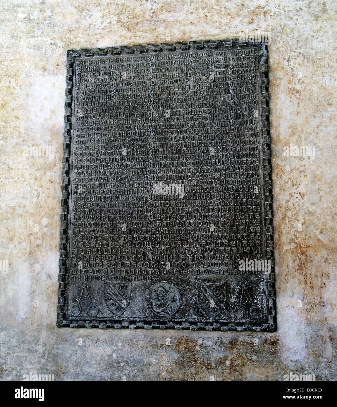 Detail of the Doge's Palace Courtyard, Venice. Built in Venetian Gothic ...