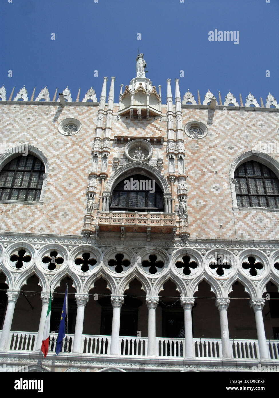 Detail of the exterior of the Doge's Palace, Venice. Built in Venetian ...