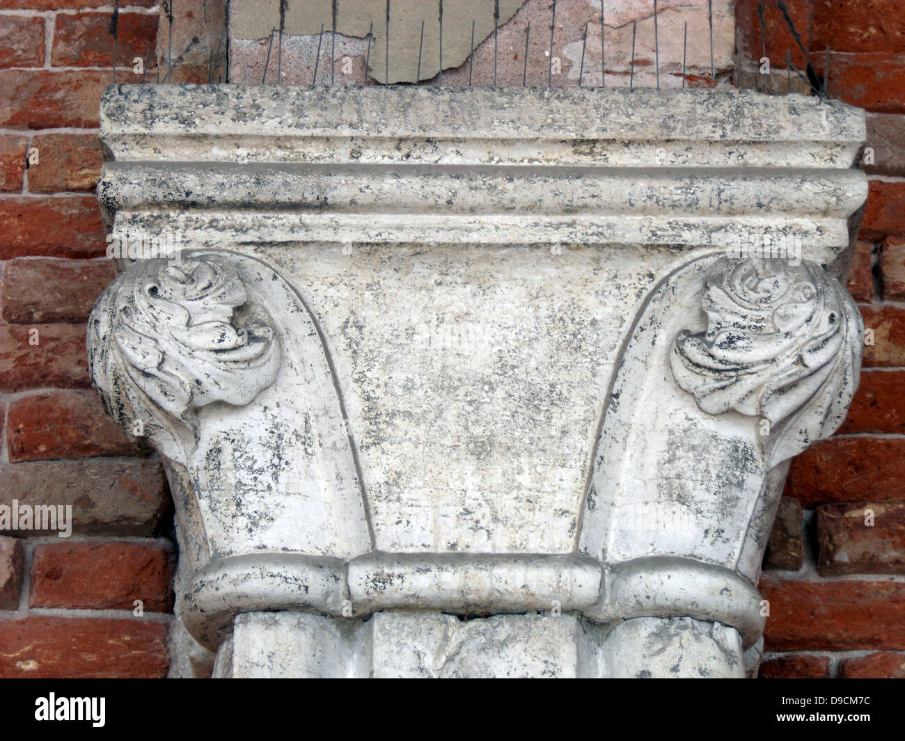Detail of the Doge's Palace Courtyard, Venice. Built in Venetian Gothic ...