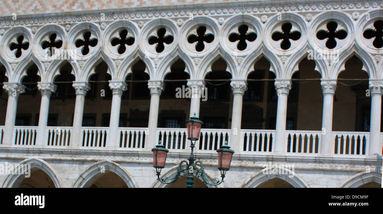 Detail of the Doge's Palace Courtyard, Venice. Built in Venetian Gothic ...