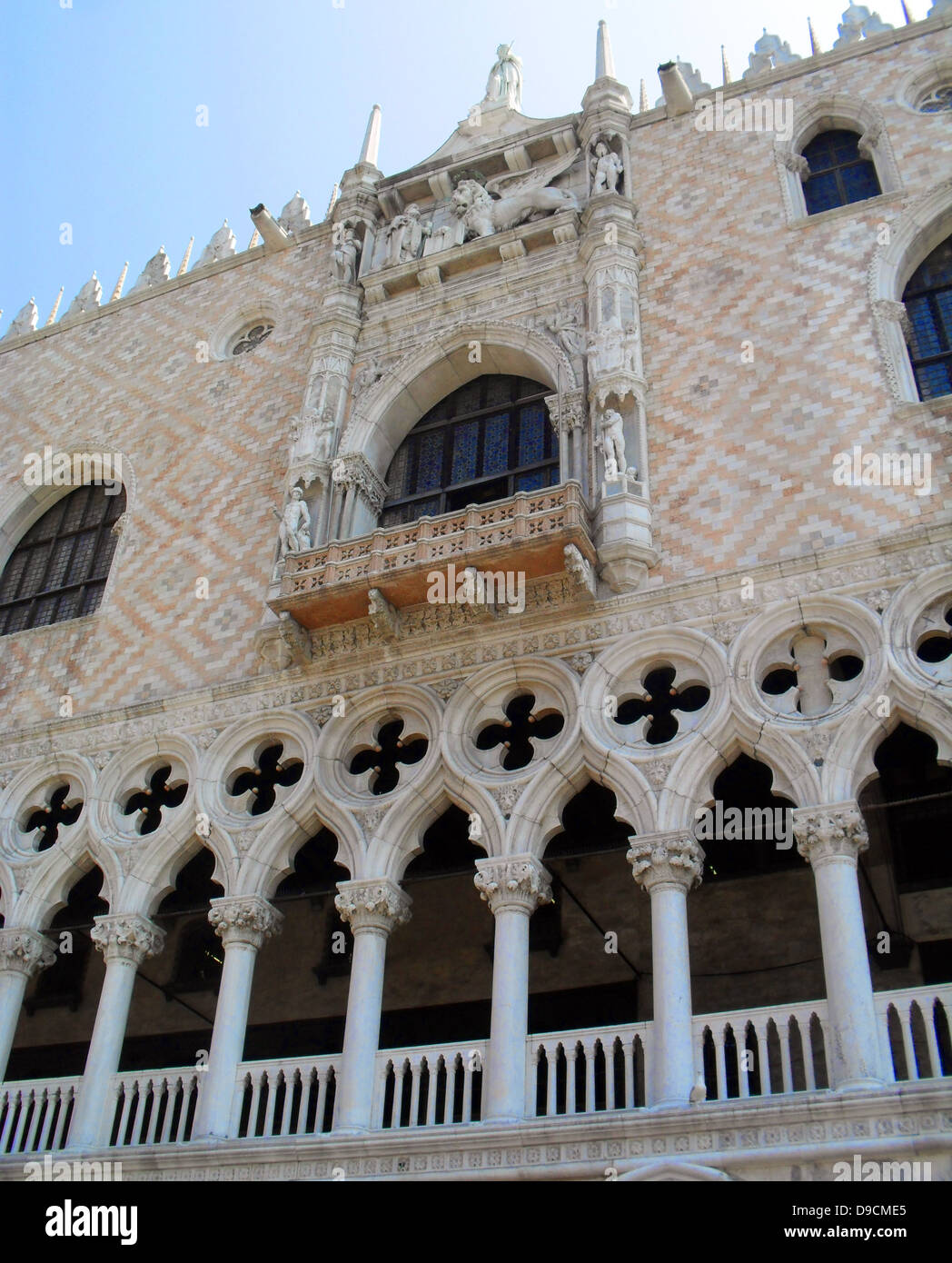 Detail of the exterior of the Doge's Palace, Venice. Built in Venetian ...