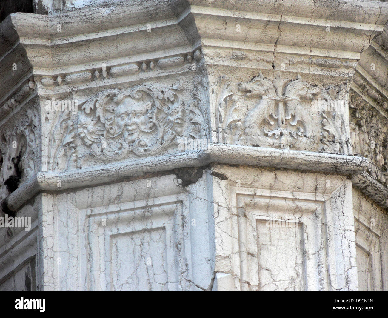 Detail of the Doge's Palace Courtyard, Venice. Built in Venetian Gothic ...