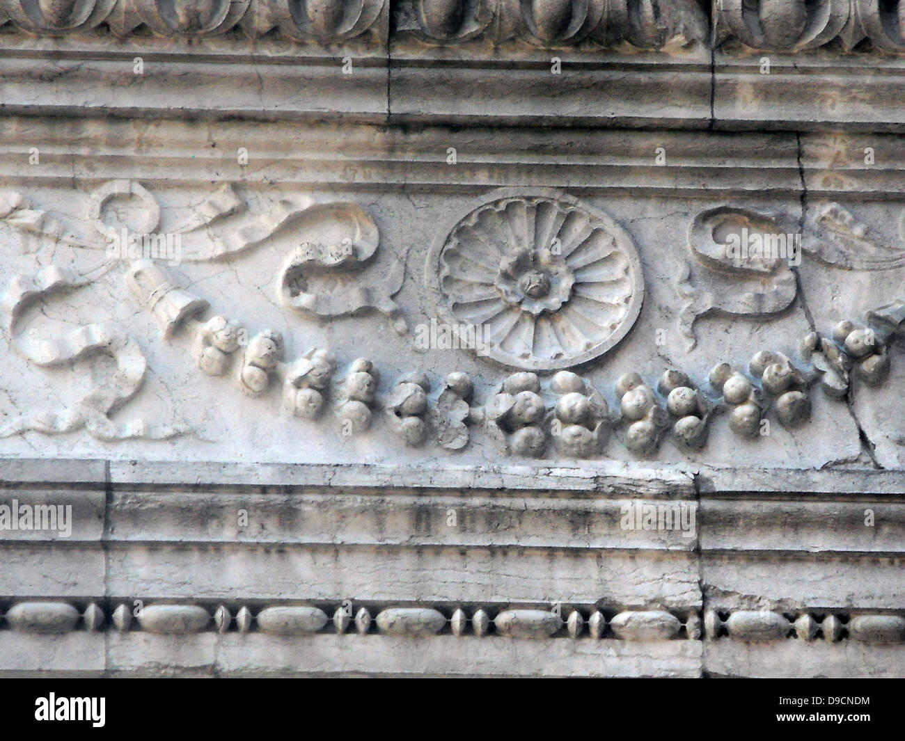 Detail of the Doge's Palace Courtyard, Venice. Built in Venetian Gothic ...