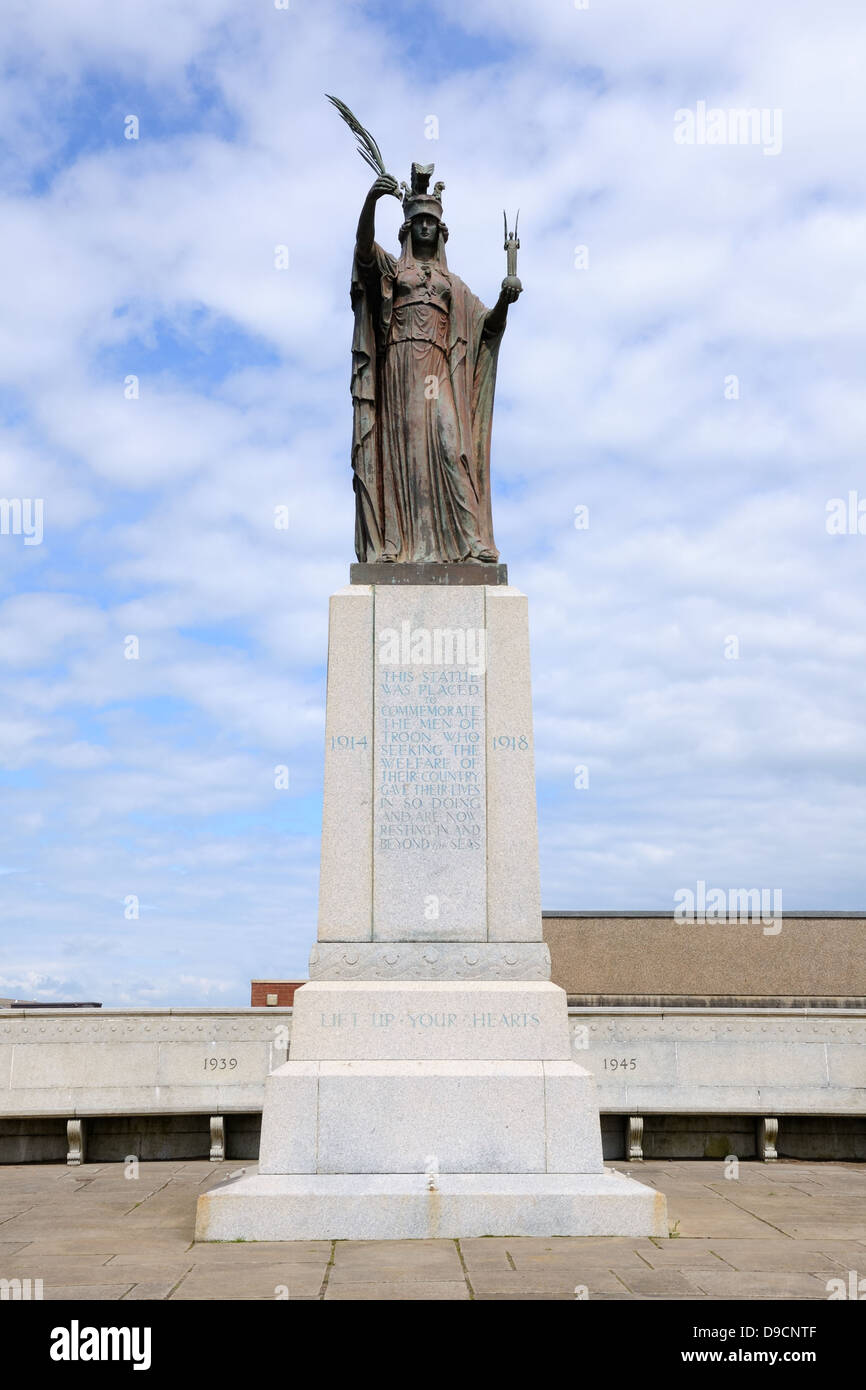 Troon war memorial hi-res stock photography and images - Alamy
