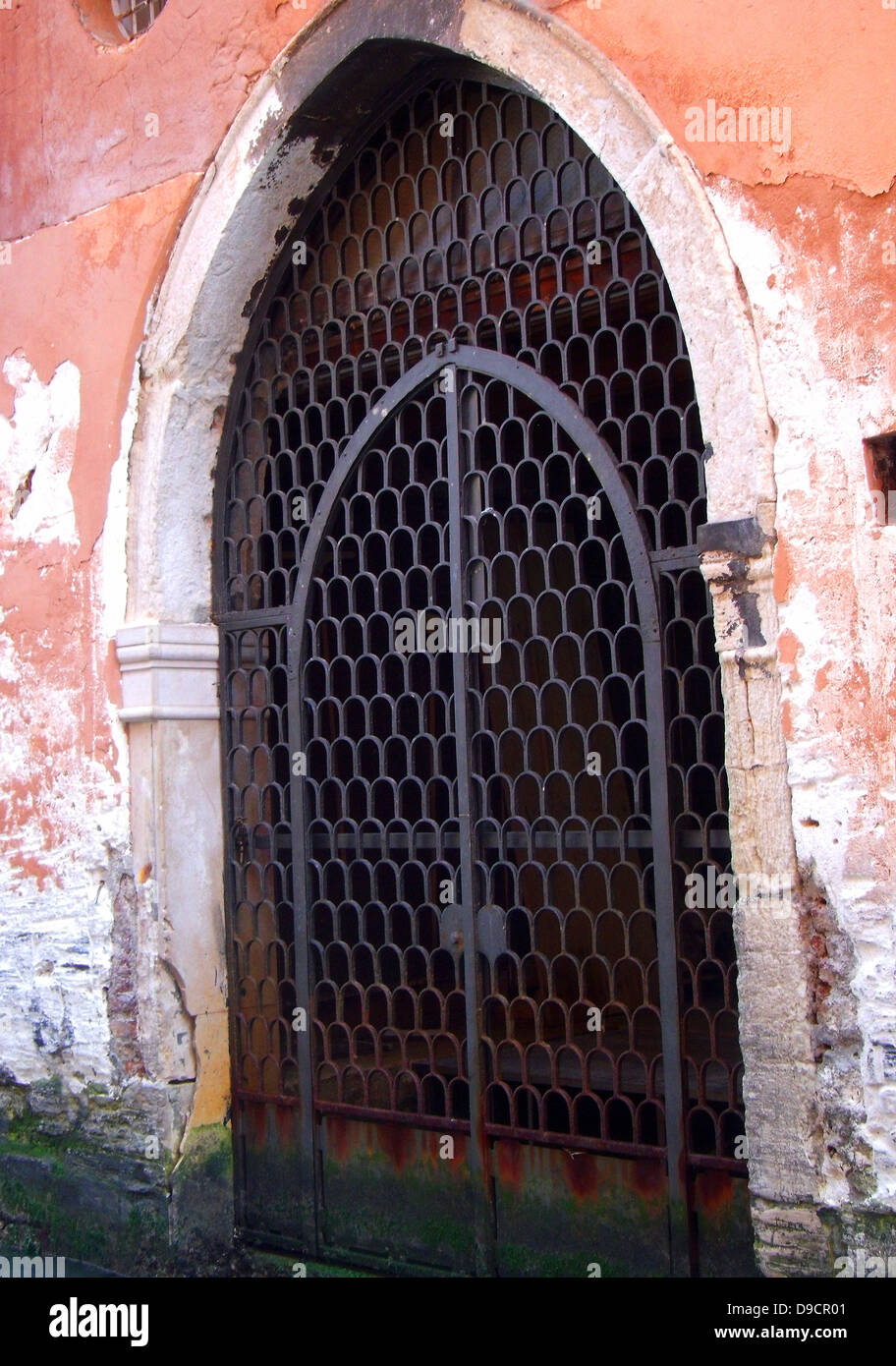 The venice gate hi-res stock photography and images - Alamy