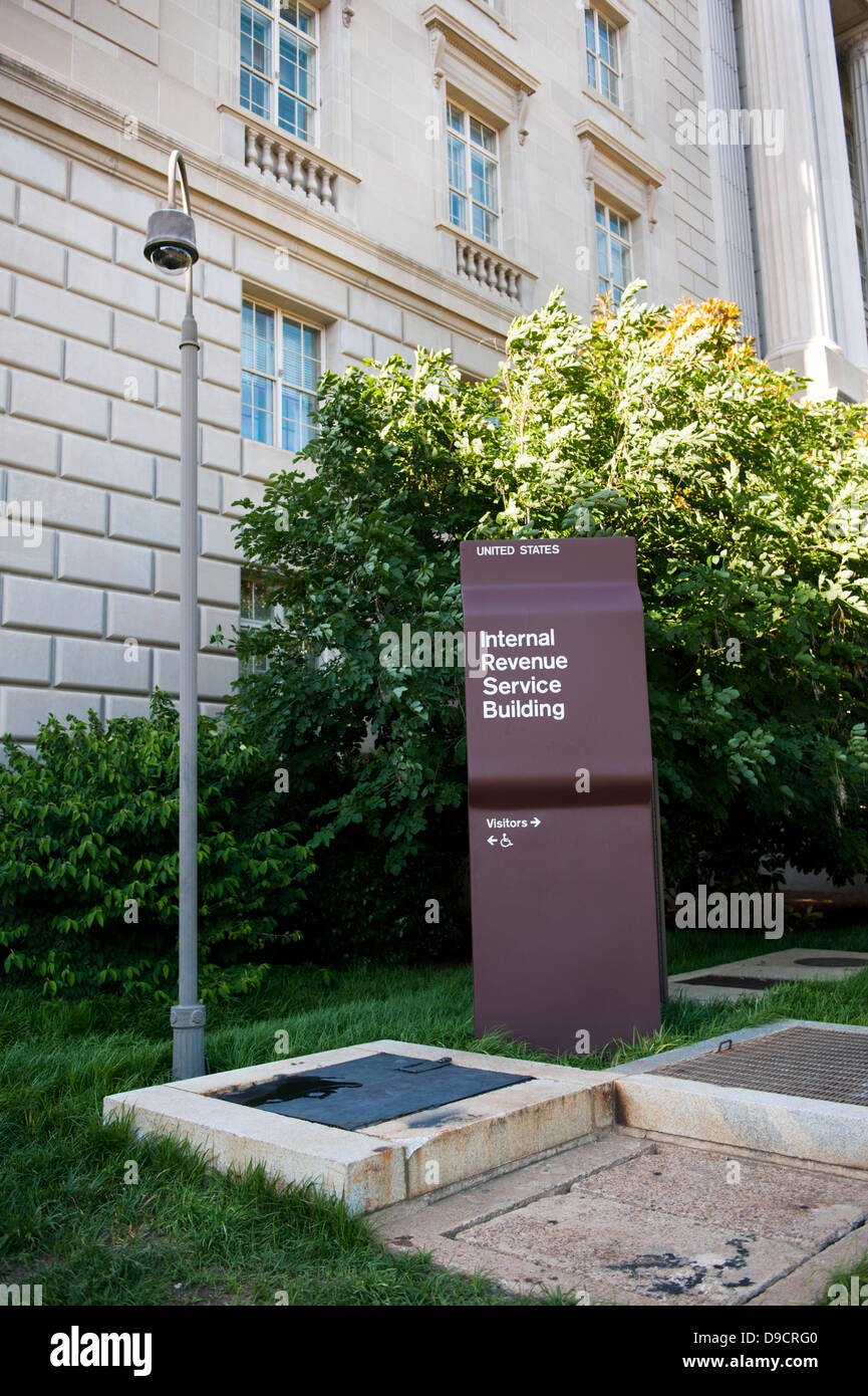 Internal revenue service building hi-res stock photography and images ...