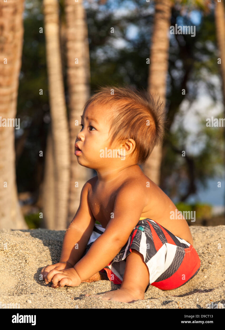 Child island hi-res stock photography and images - Alamy