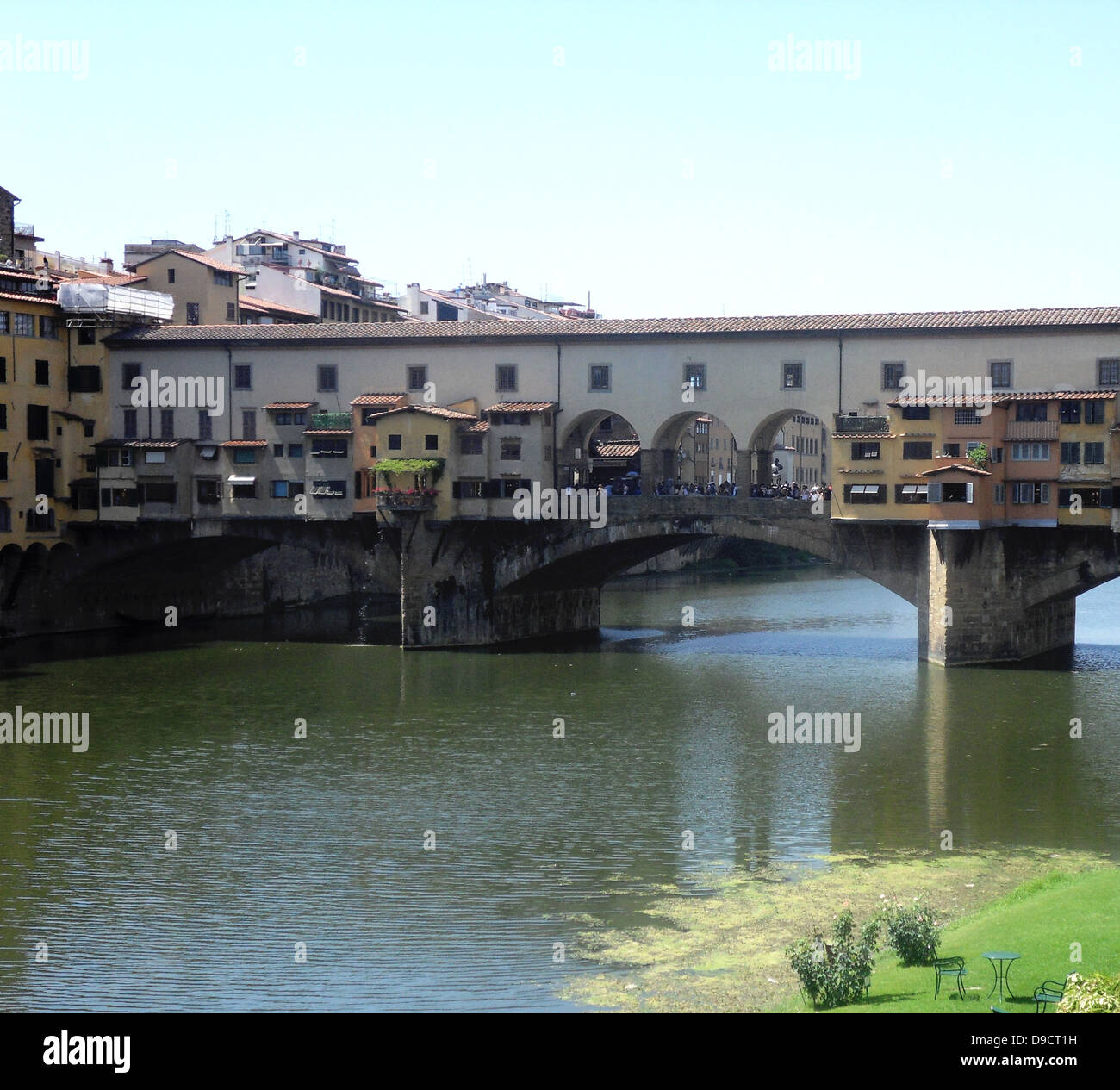 The Ponte Vecchio medieval stone closed-spandrel segmental arch bridge ...