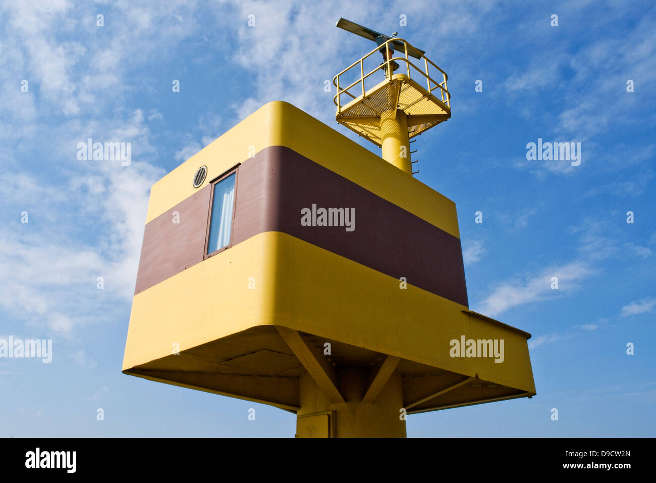 Radar station hi-res stock photography and images - Alamy
