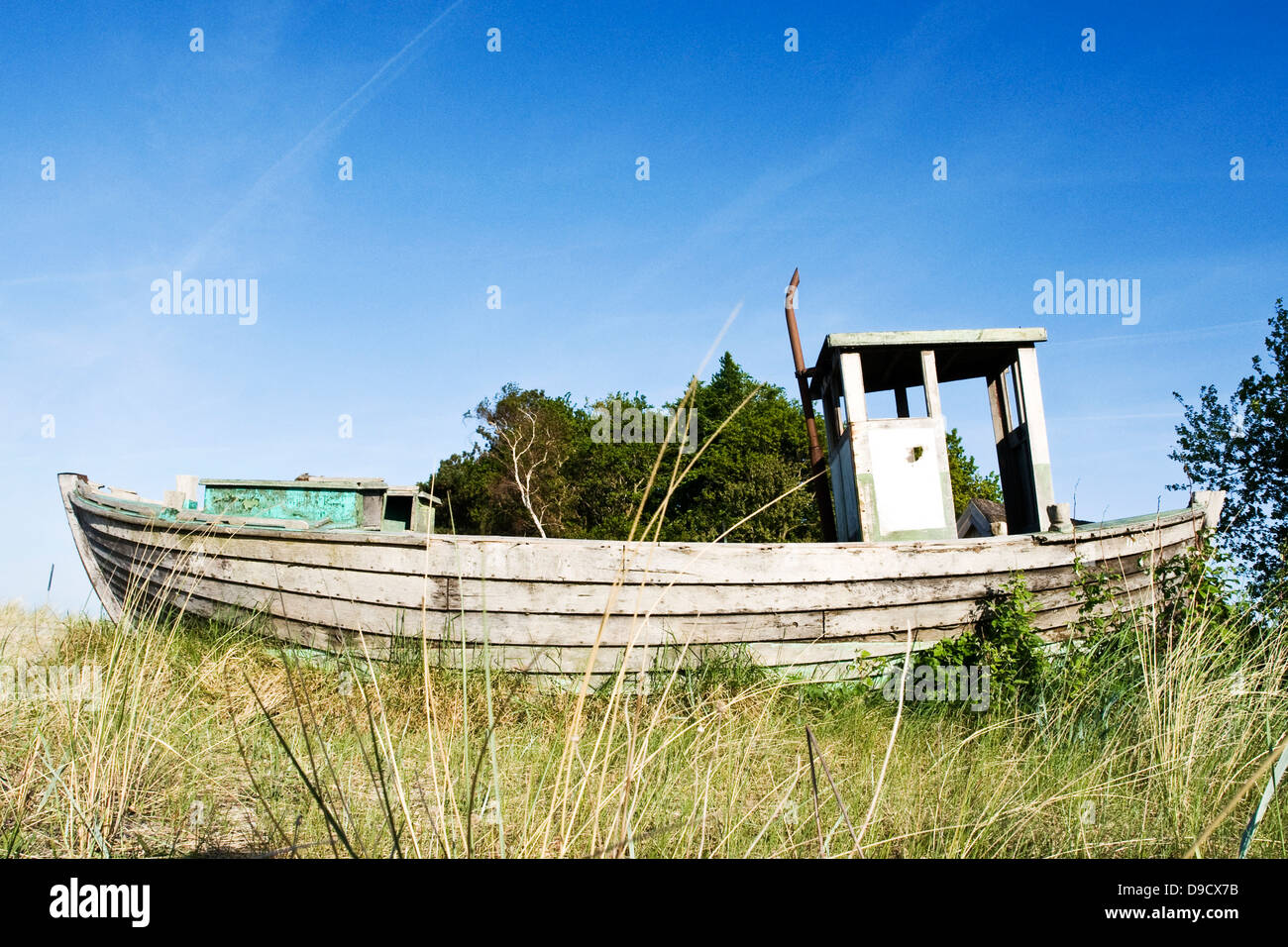 Old fishing boat Stock Photo - Alamy