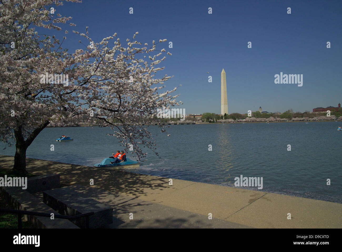 The Washington Monument is a prominent obelisk in Washington, D.C ...