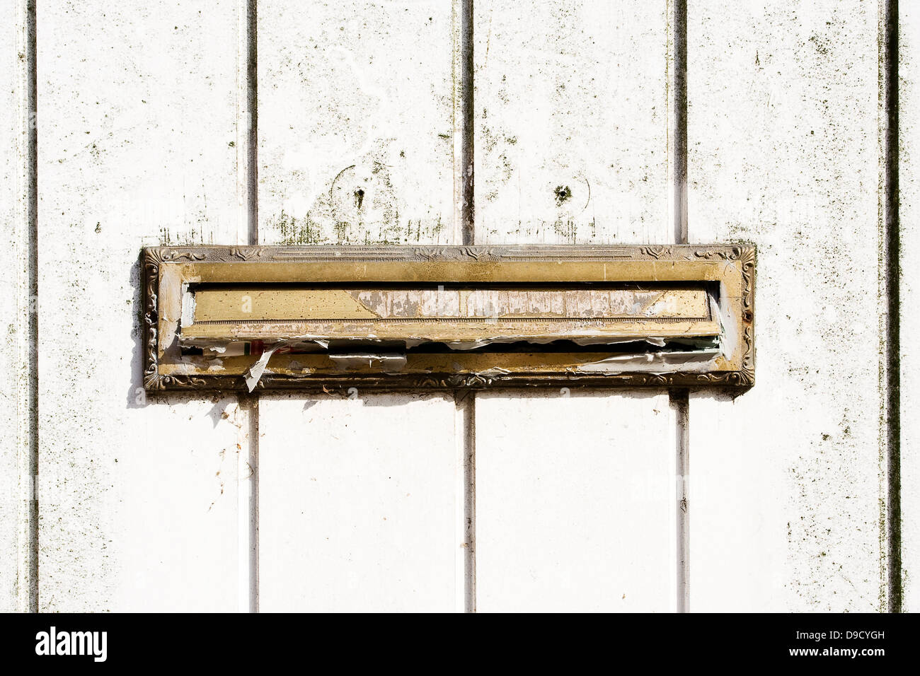 Door slit hi-res stock photography and images - Alamy