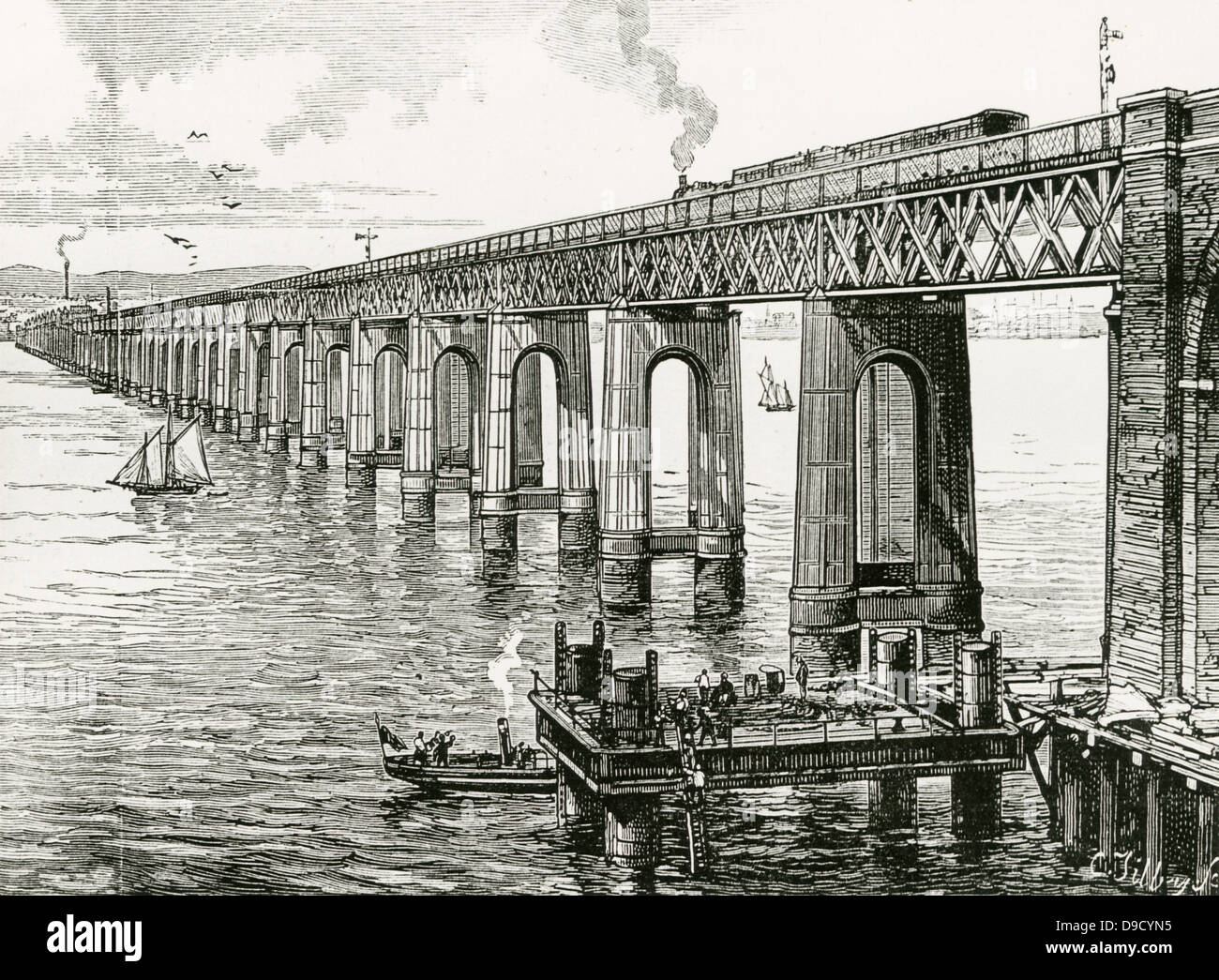The second railway bridge over the River Tay, Dundee, Scotland ...