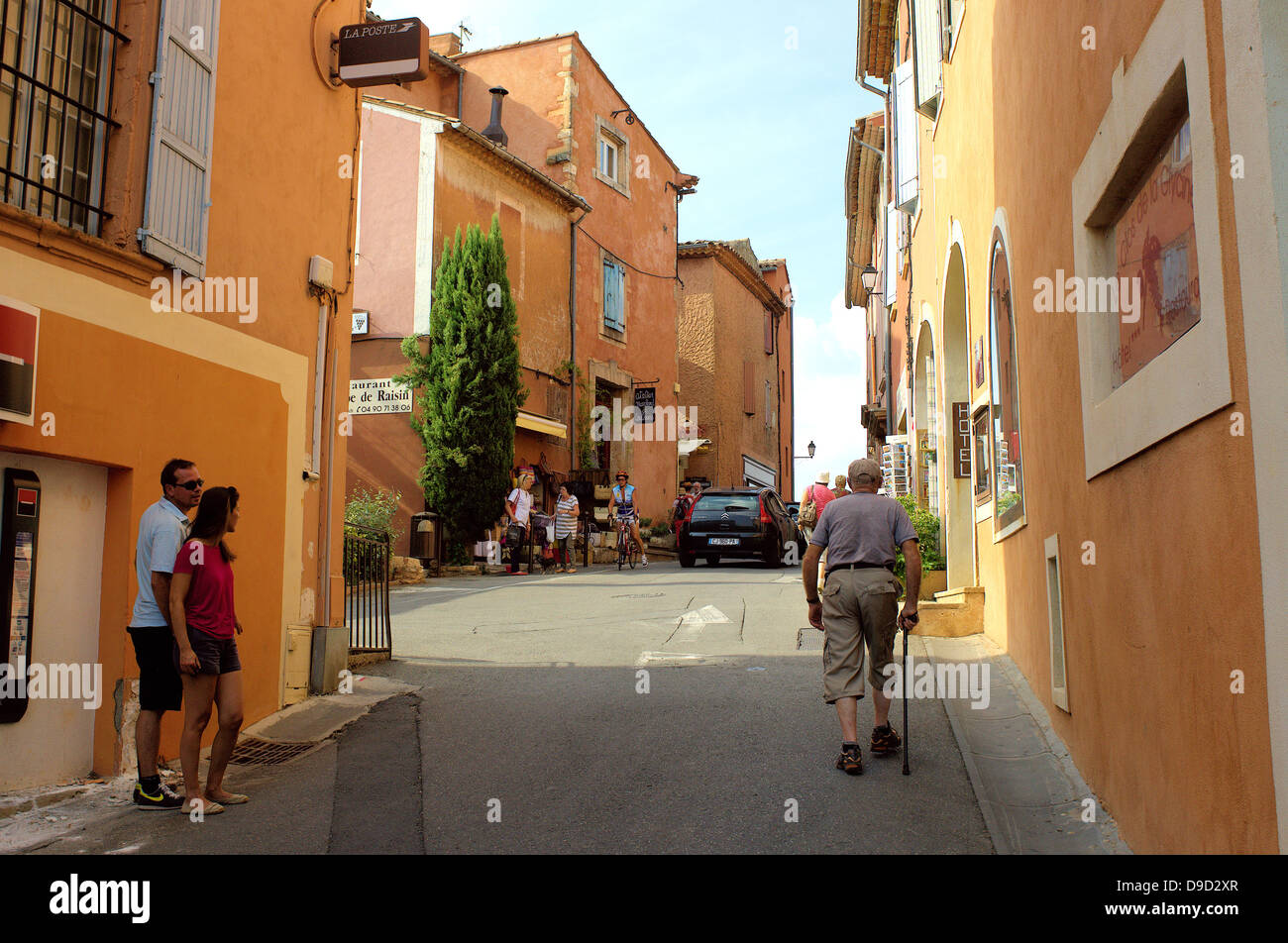 Rousillon village Provence Vaucluse France Stock Photo - Alamy