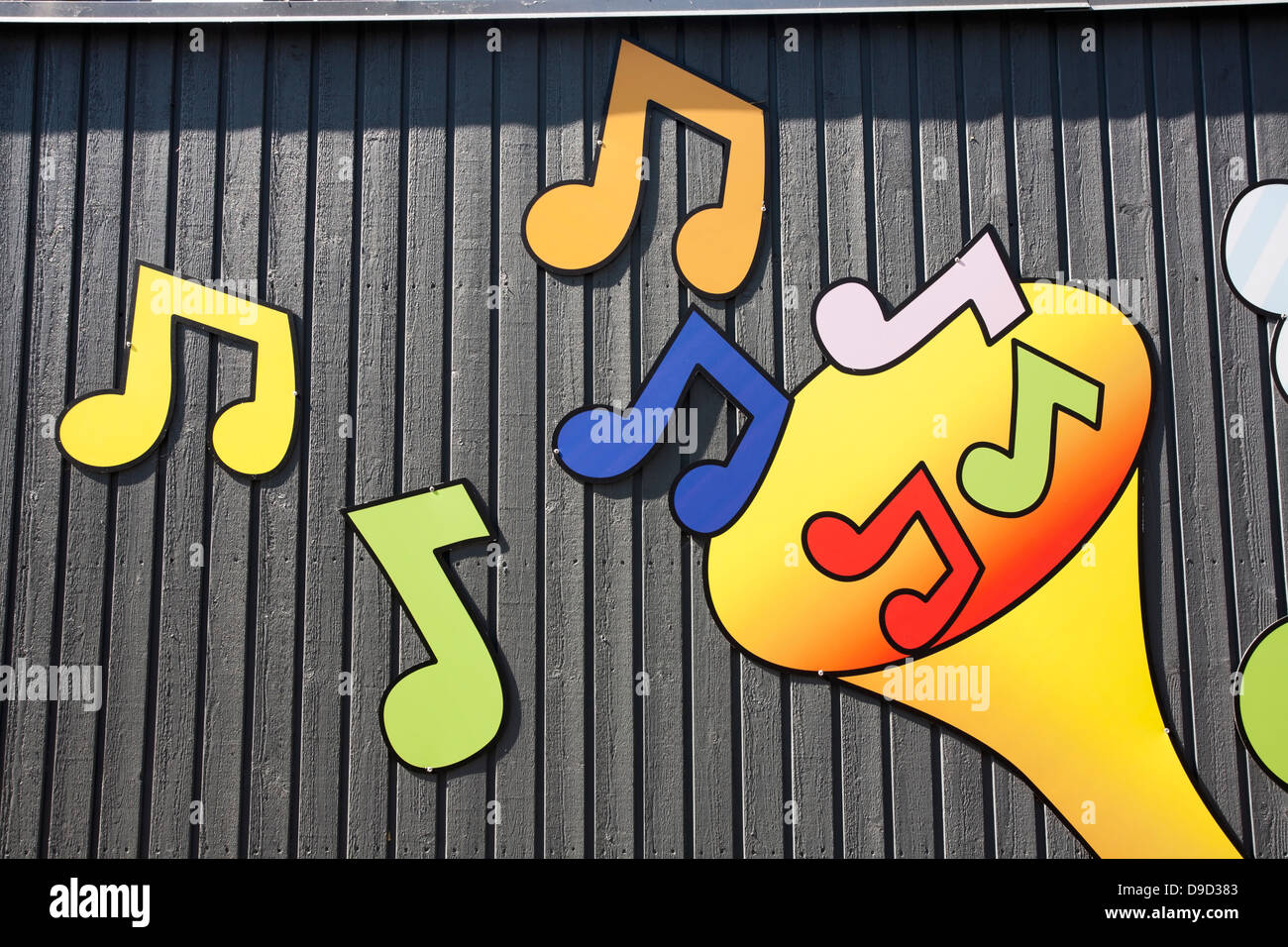 Music notes illustration on wall Stock Photo - Alamy