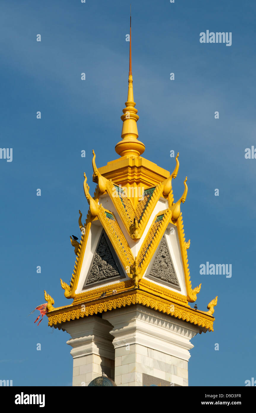 Spires of Cambodian Royal Palace Building Stock Photo - Alamy