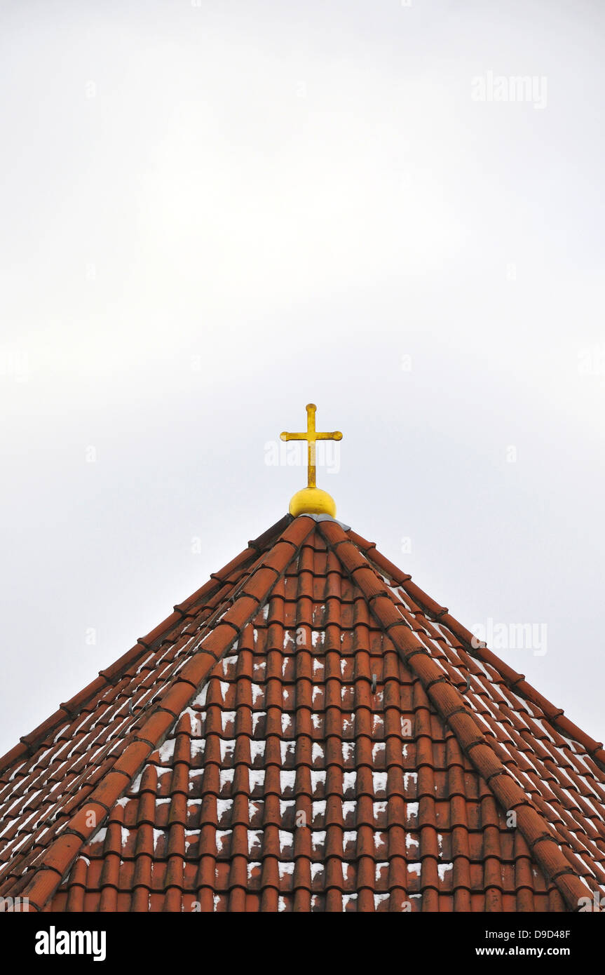 Cross on roof church hi-res stock photography and images - Alamy