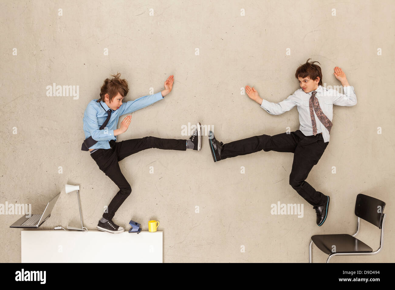 Fighting with the computer hi-res stock photography and images - Alamy