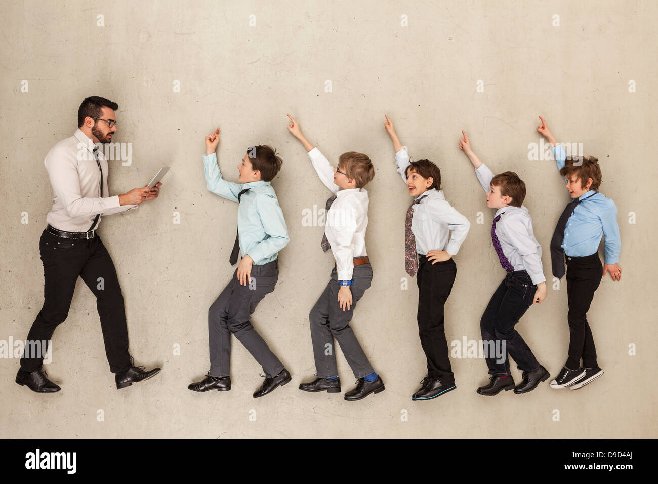 Child 12 14 tablet computer hi-res stock photography and images - Alamy