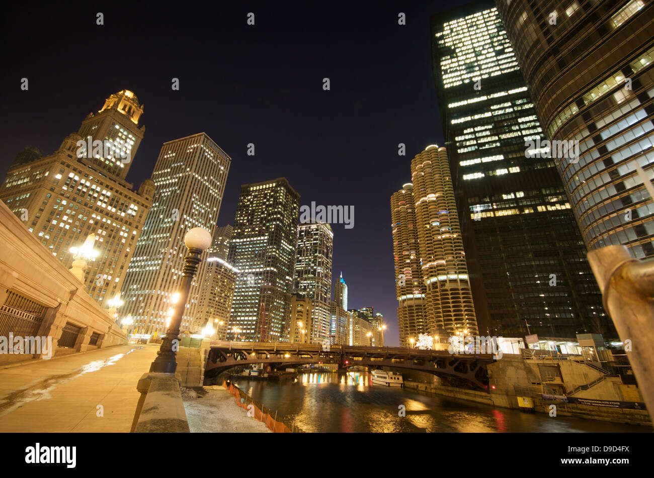 A View of Chicago River at Night Stock Photo - Alamy