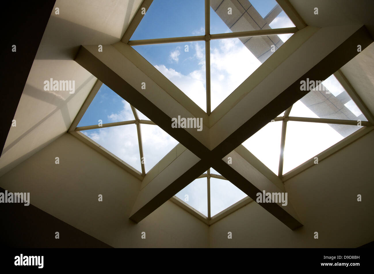 Cross ceiling hi-res stock photography and images - Alamy