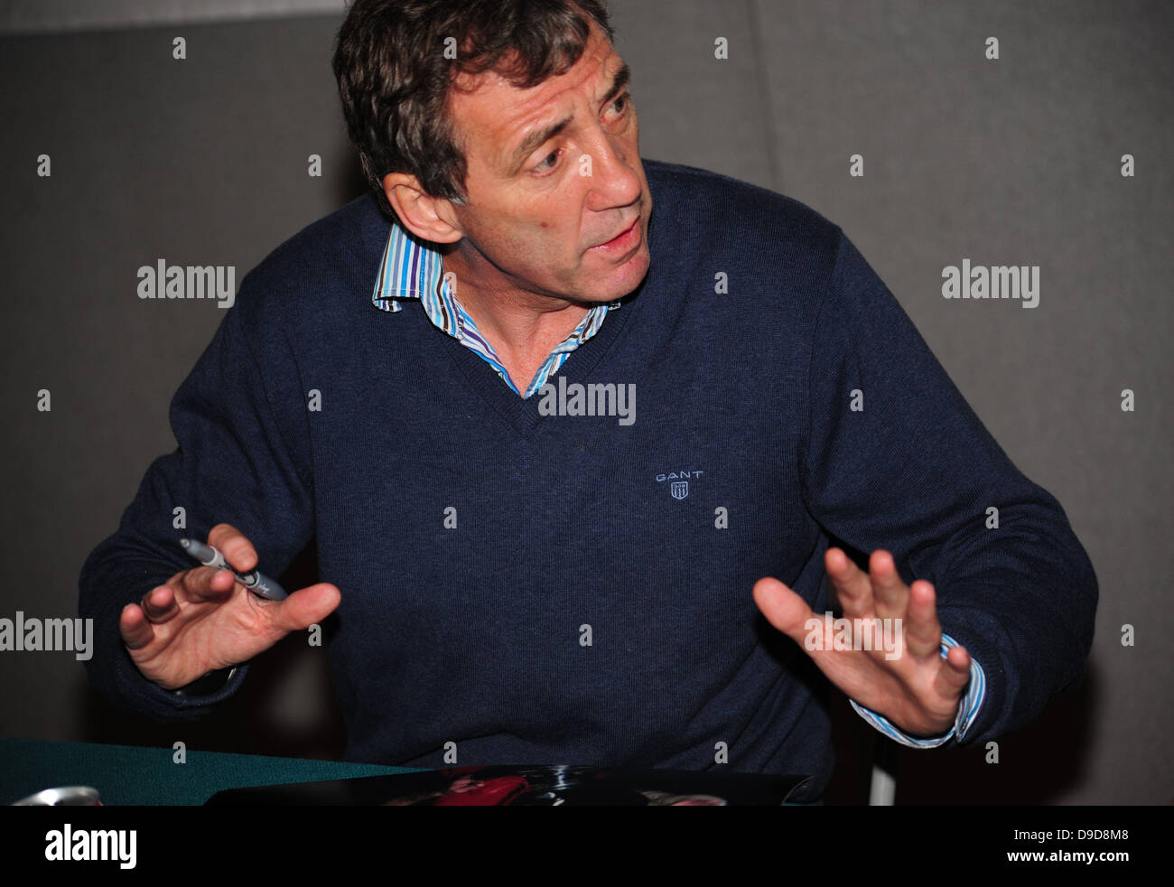 Alan Kennedy Celebrities sign autographs at the Memorabilia Show at the ...