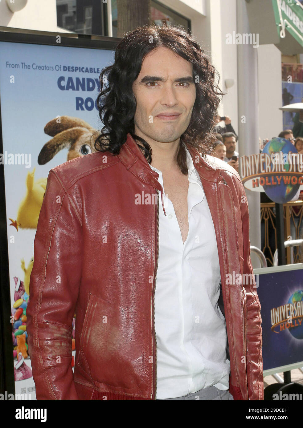 Russell Brand Los Angeles premiere of 'Hop' at Universal Studios ...