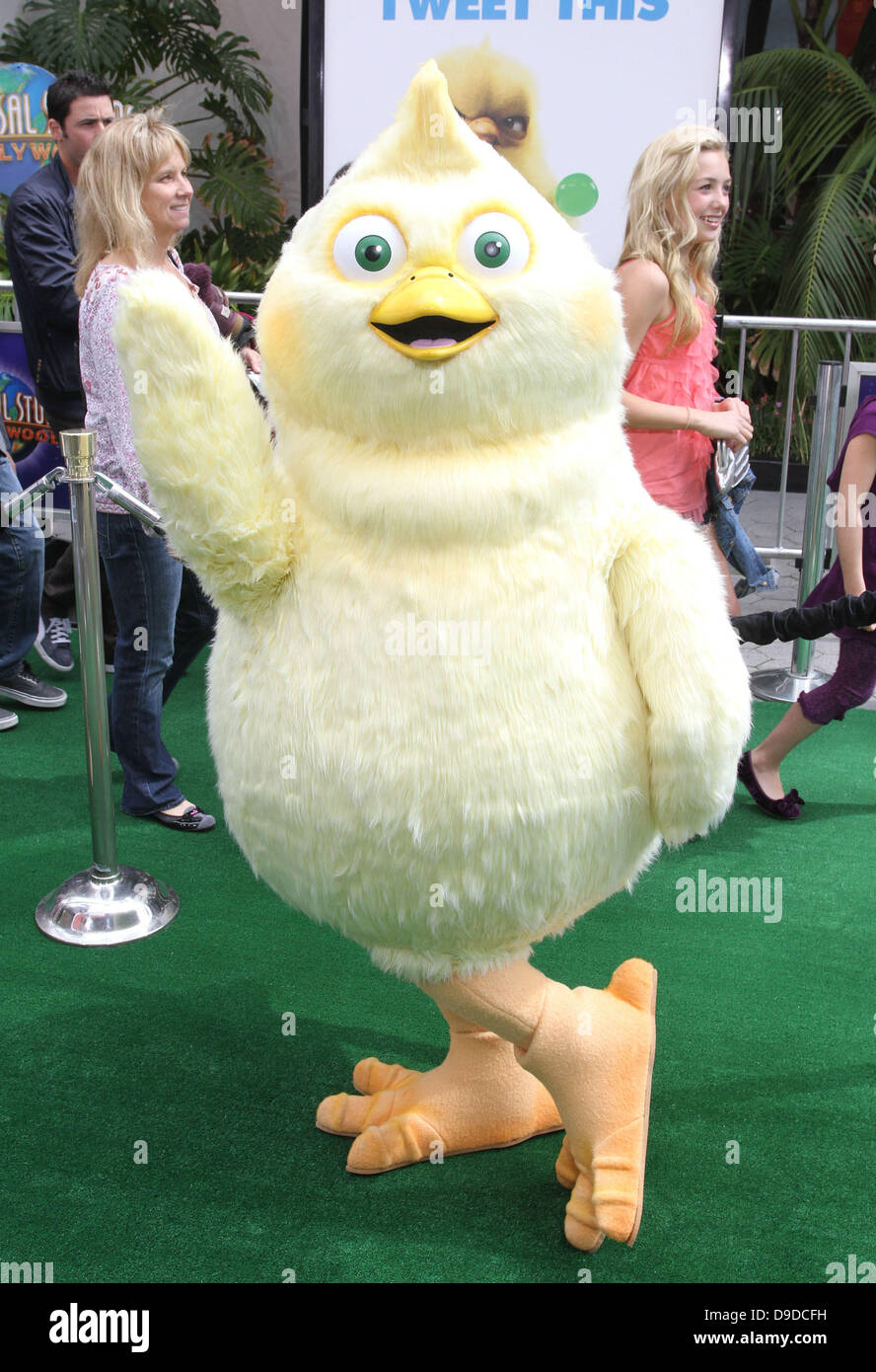 Atmosphere Los Angeles premiere of 'Hop' at Universal Studios Hollywood ...
