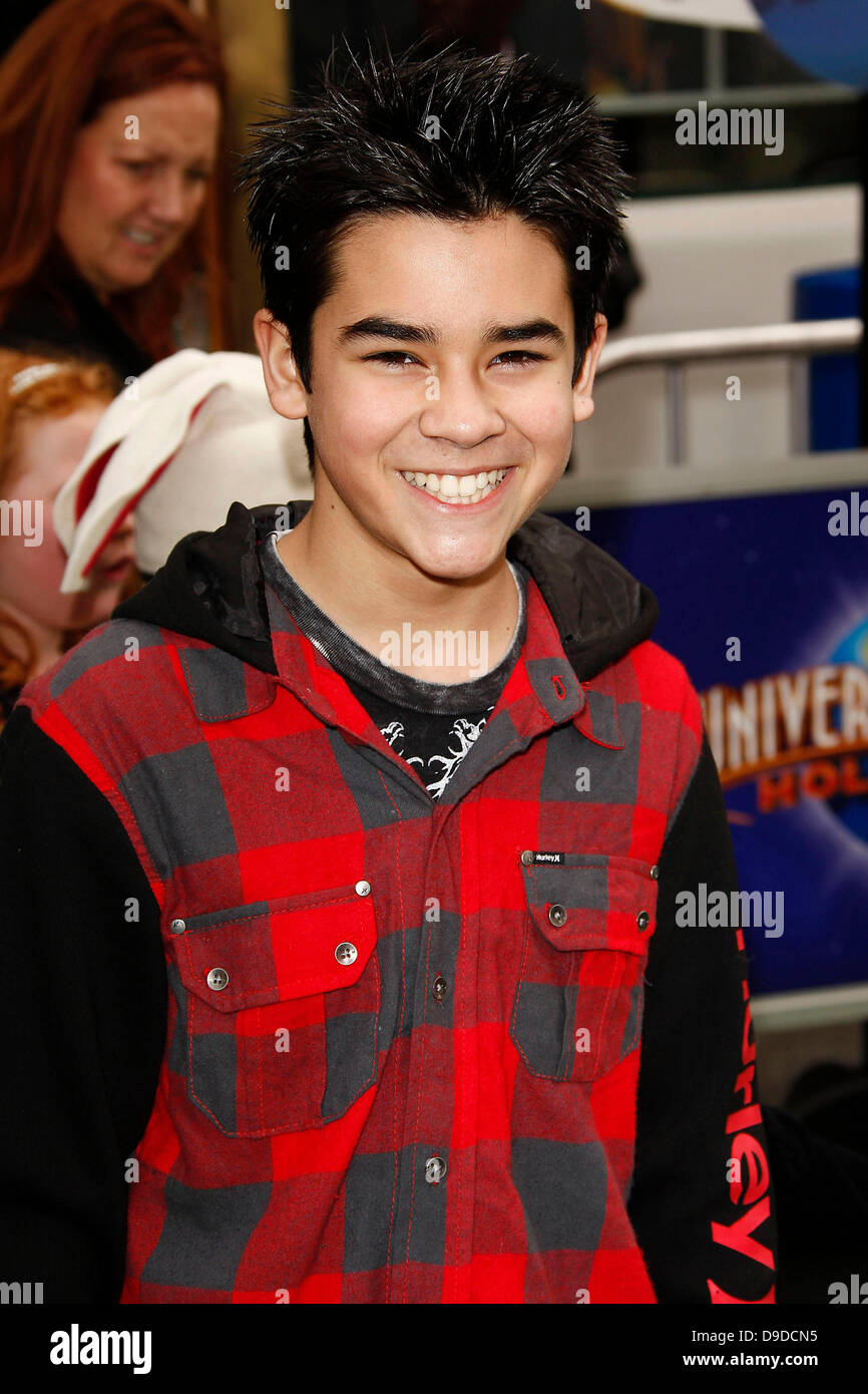 Bryce Cass, Los Angeles premiere of 'Hop' at Universal Studios ...