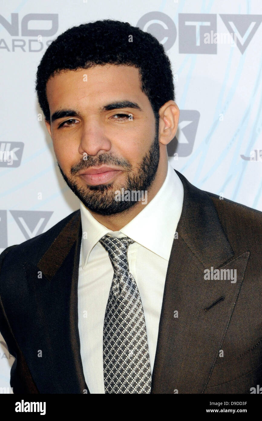 Drake 2011 JUNO Awards held at the Air Canada Centre - Arrivals Toronto ...