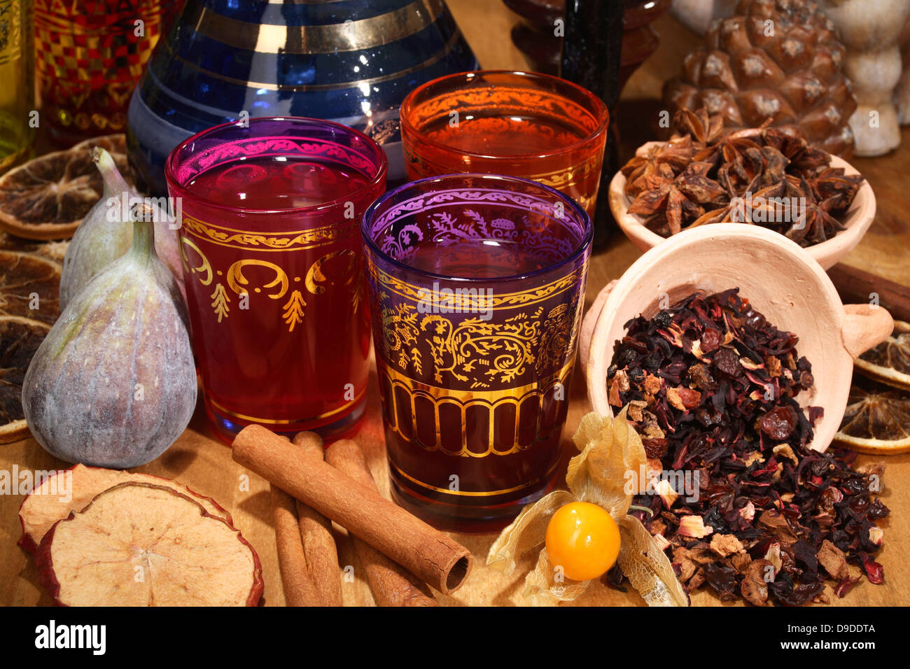 Arabian spice tea hi-res stock photography and images - Alamy